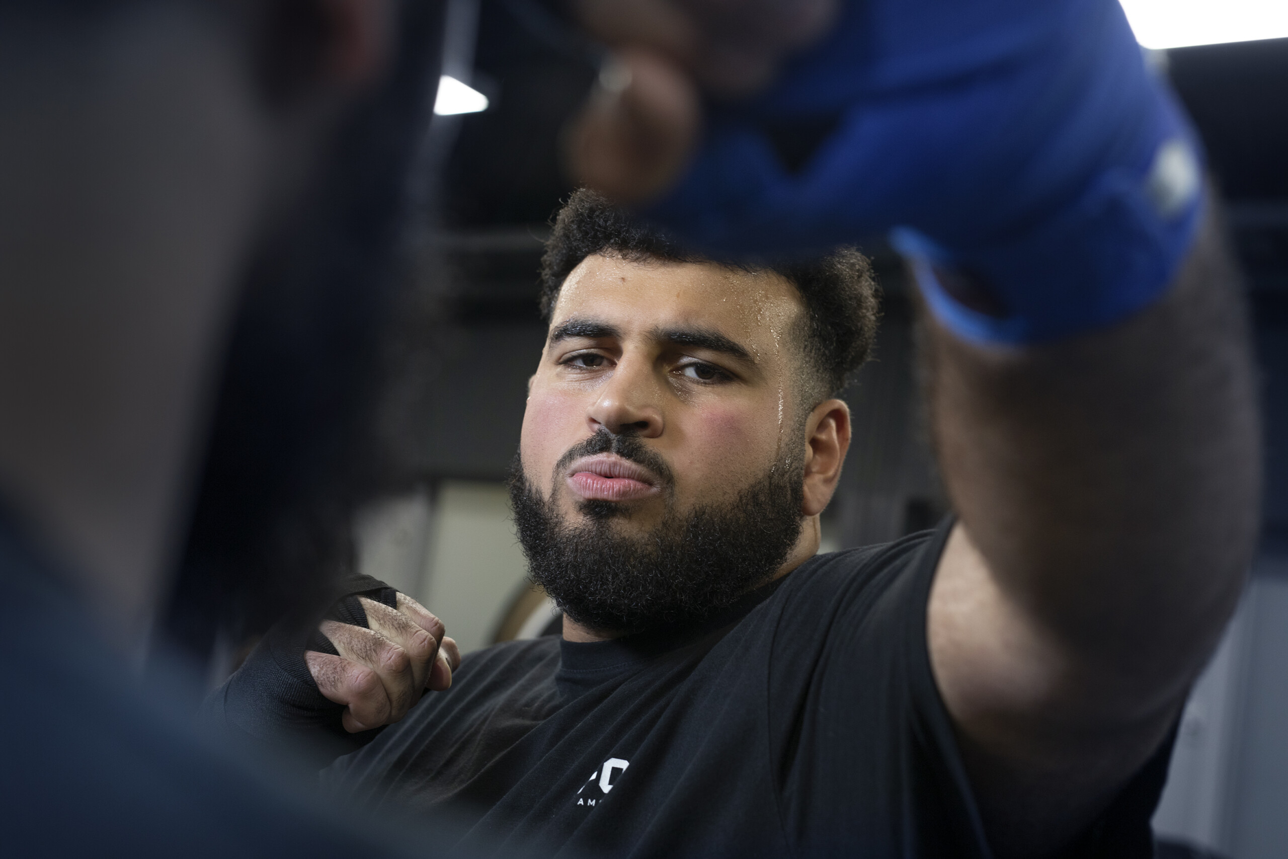 Nabil is HU-student én een van de beste kickboksers ter wereld - Trajectum