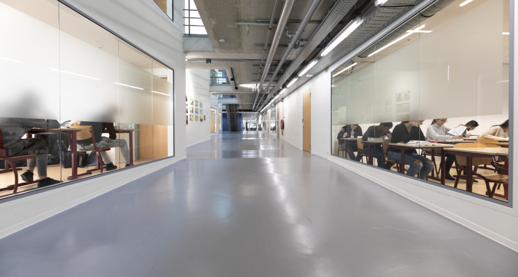 Hogeschoolraad en college botsen over de ‘onderwijsarchitectuur ...